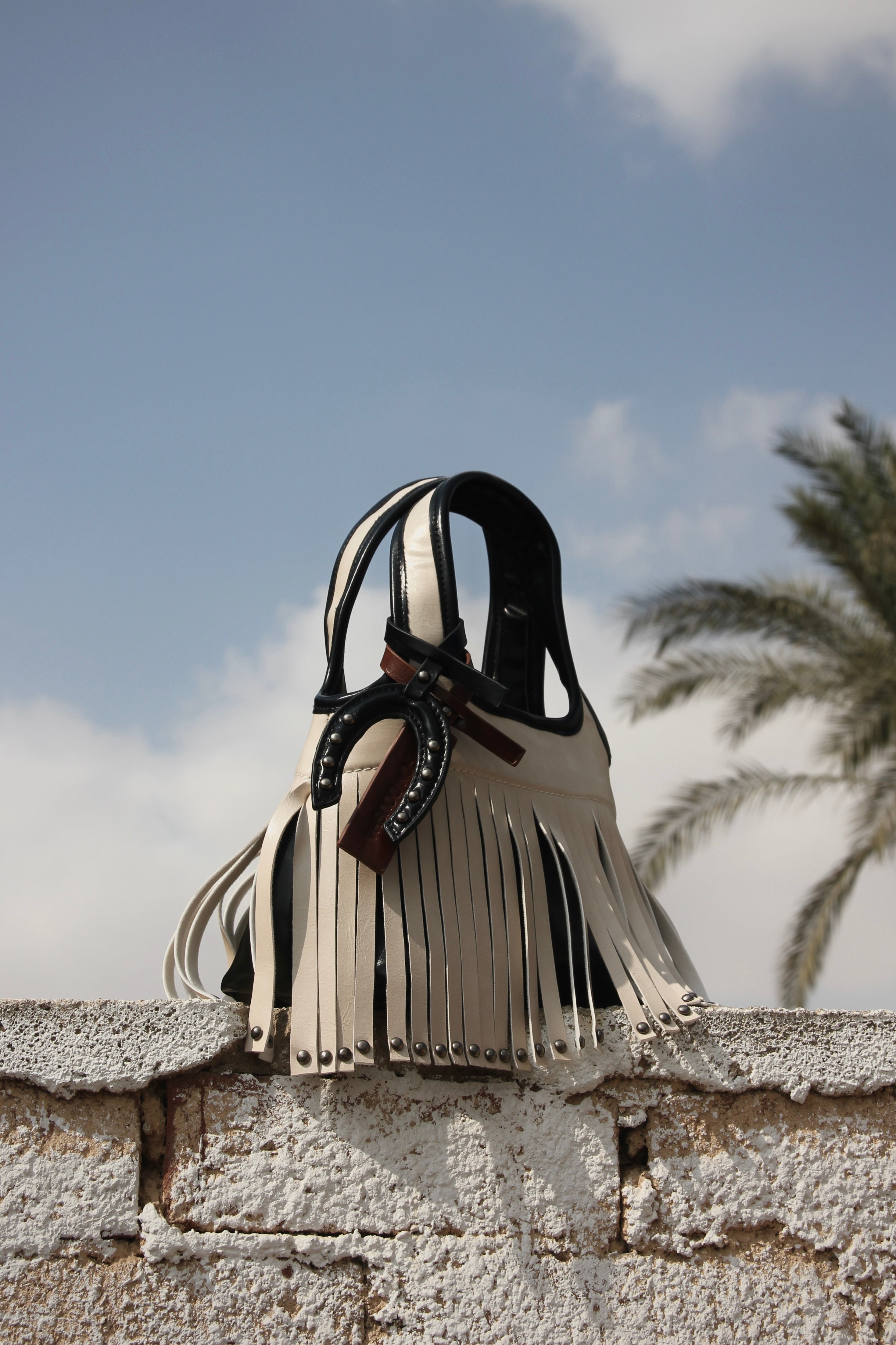 Golden Hour – Maison Dousha
